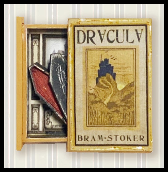 Teeny Weeny Secret Book - Dracula | Robin Betterley's Miniatures