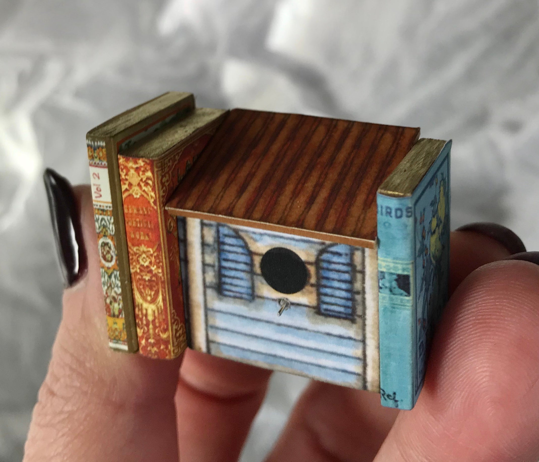 1" (1:12) - Little Book House - Blue Birdhouse | Robin Betterley's ...